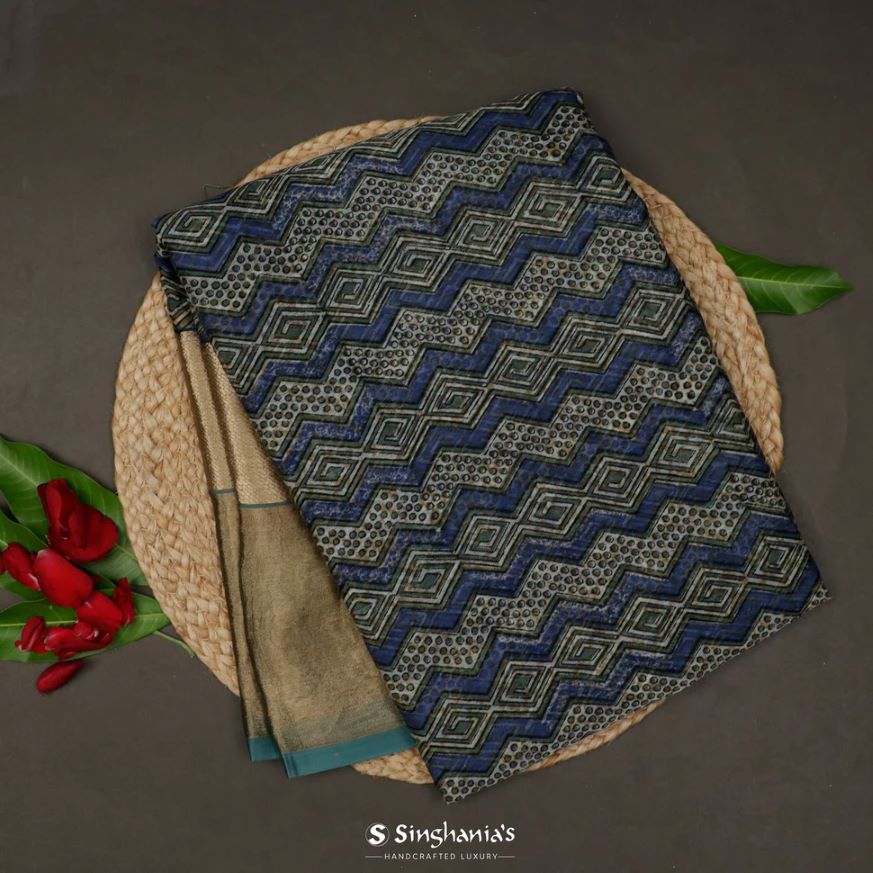 Delft Blue Maheshwari Saree With Geometrical Pattern – Maheshwar Handloom